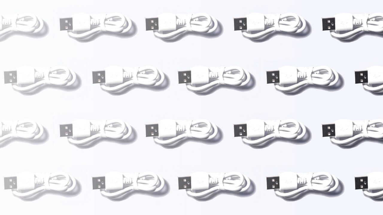 CP2108EK Microcontroller Development Kit - Silicon Labs